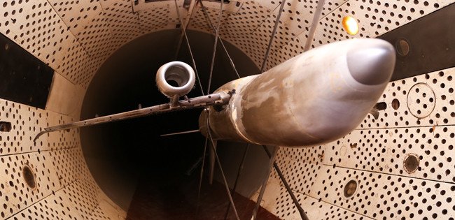 В ЦАГИ завершился цикл аэродинамических испытаний самолета SJ-100 с ...